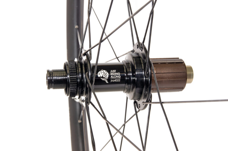 Monitor alu Core wheels - standard width hubs Budget hand built carbon ...